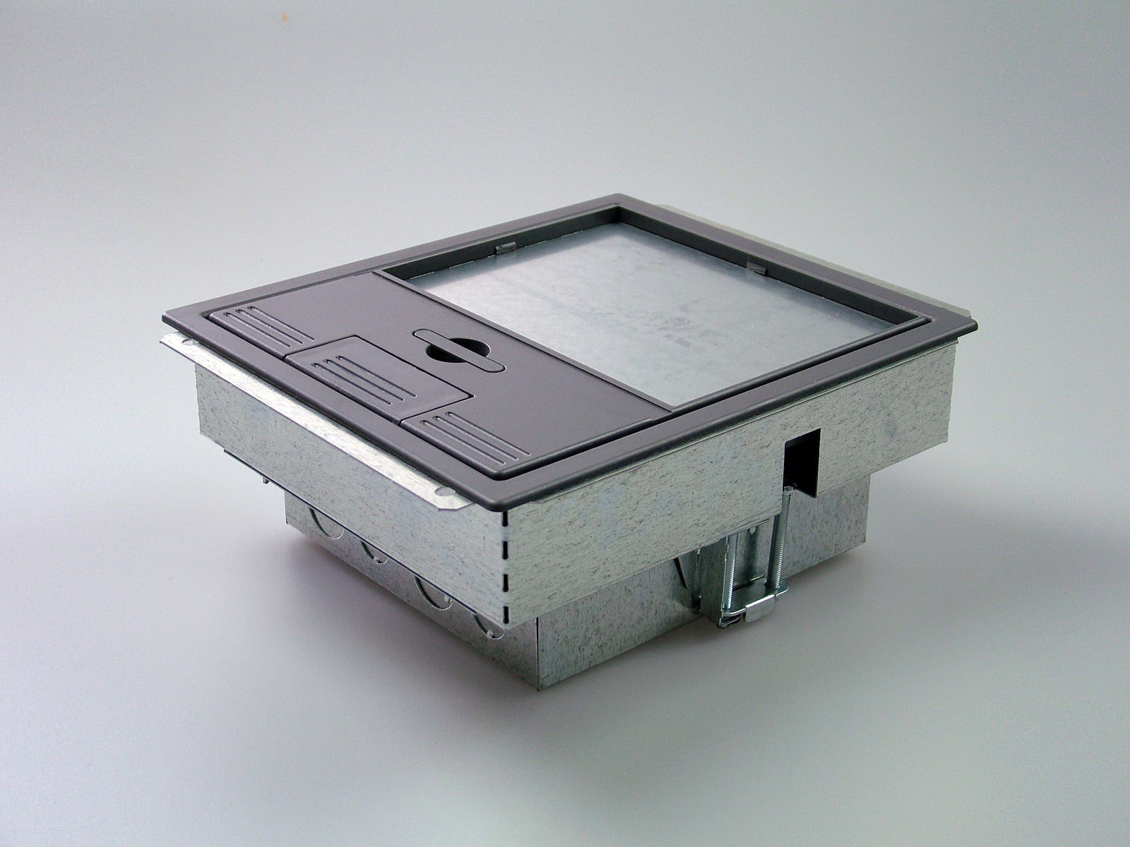 TFB2s Cavity Floorbox by Tass Cable Management Ltd